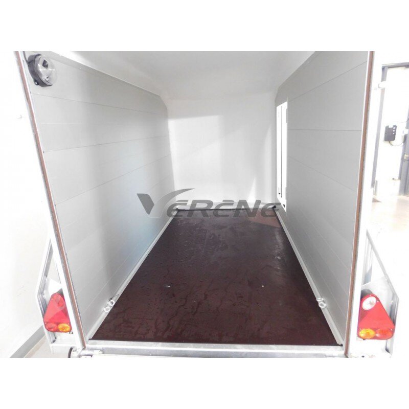 Remorque fermée (fourgon) ROADSTER 255 ALU + Porte | Remorques Vérène